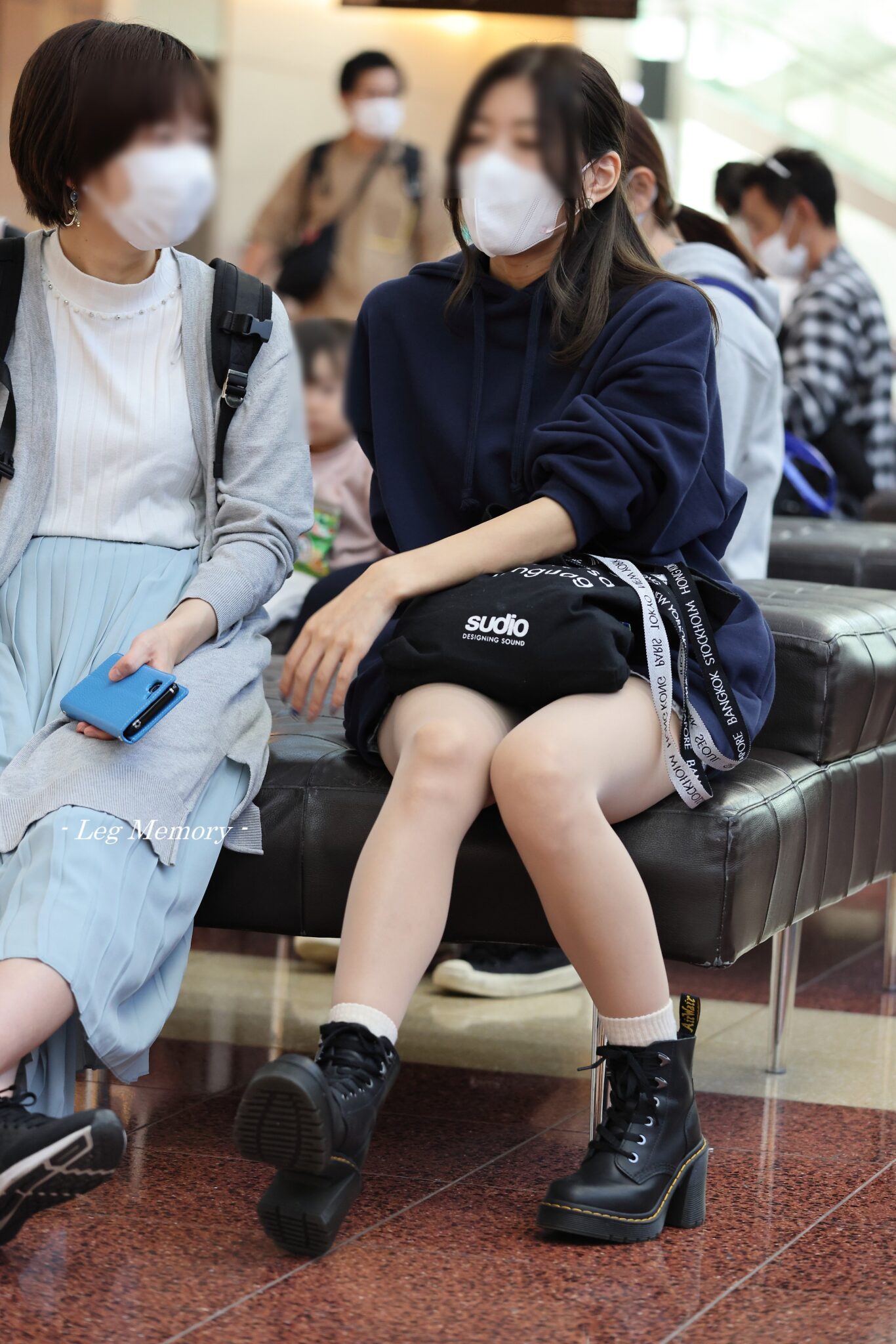 Photo Gallery Lady 156 – 160 | Leg Memory