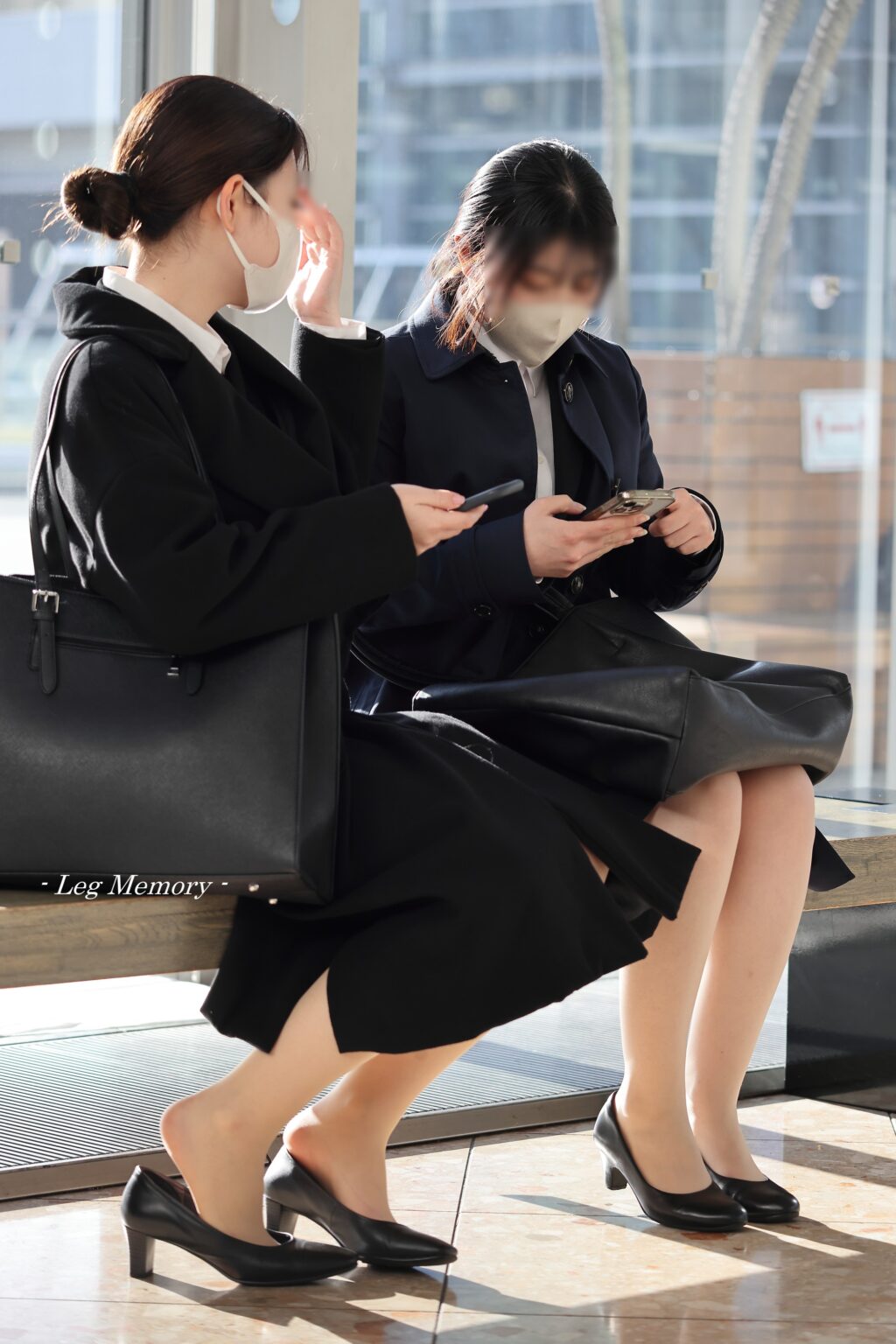 Photo Gallery Office Lady 126 – 130 | Leg Memory